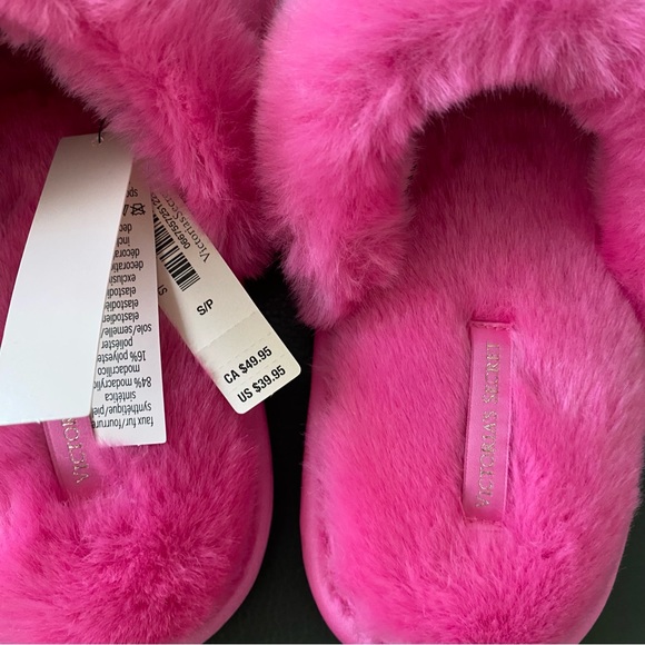 Victoria's Secret | Shoes | Nwt Victorias Secret Closed Toe Faux Fur ...